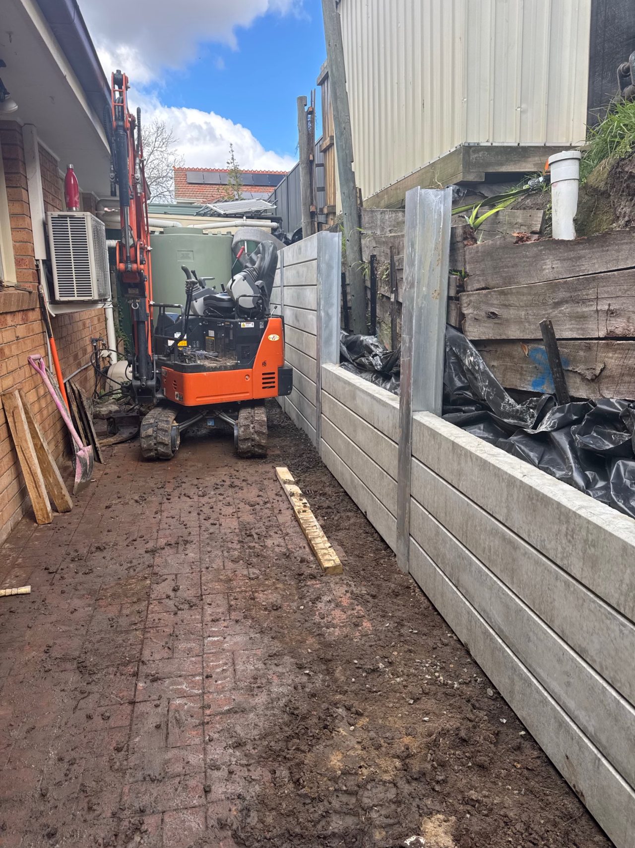 Restricted Access Retaining Wall Installation Melbourne - Gehring ...